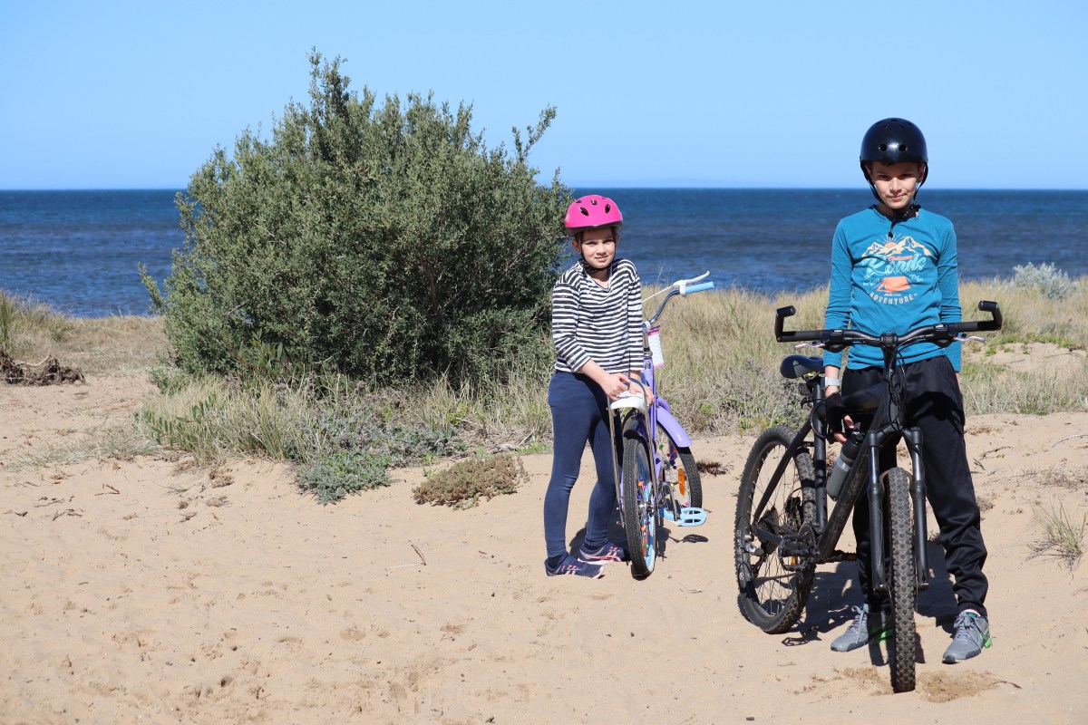 Beautiful Bike Ride around Point Cook Beach – Point Cook Beach